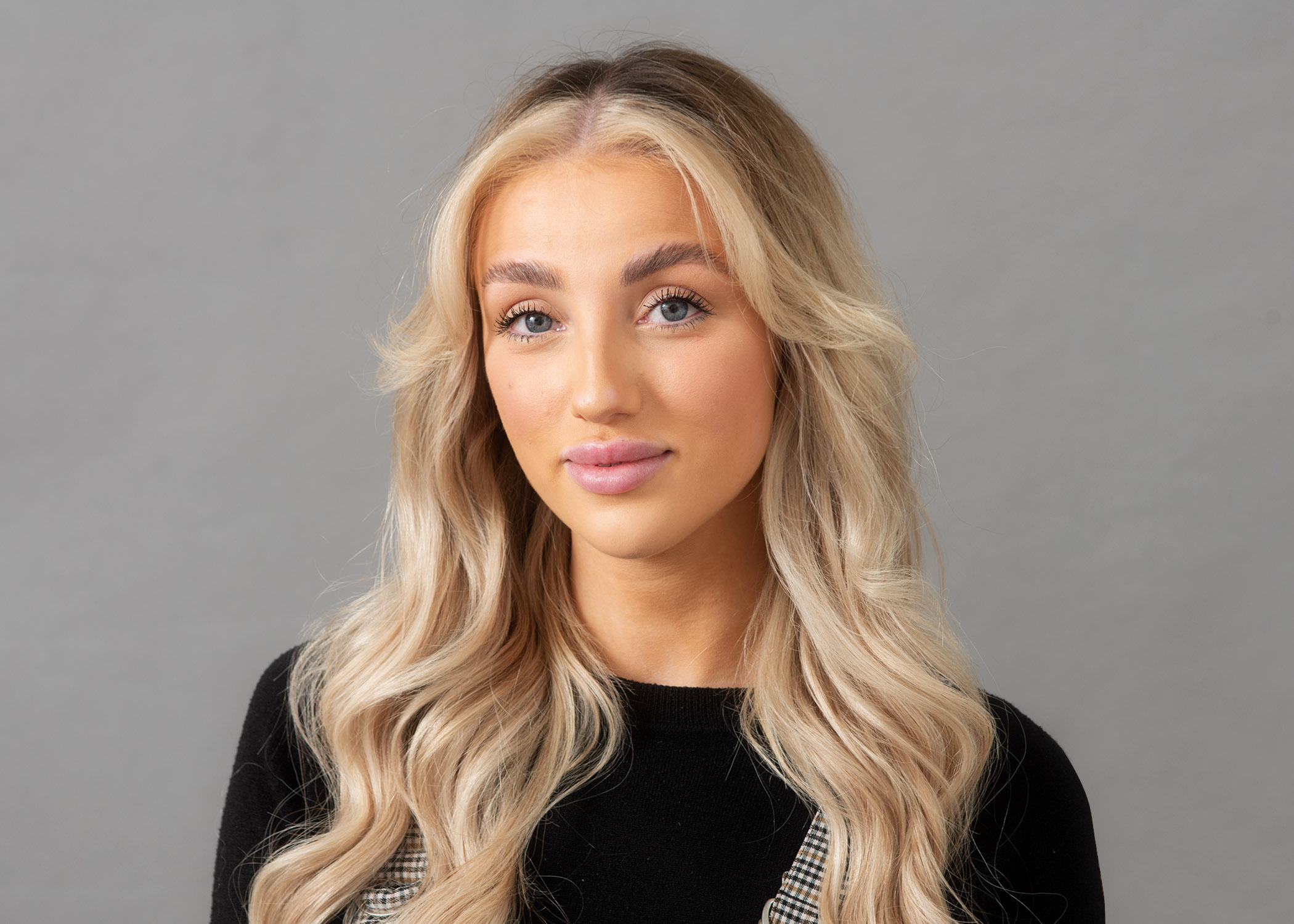 Staff Chloe White Gth
