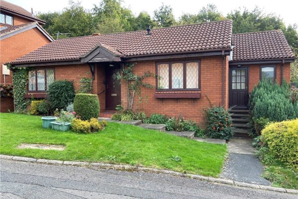 2 Bedroom Property For Sale In Woodside Park Avenue Horsforth Leeds