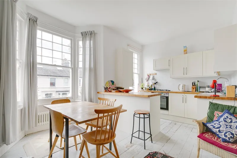 3 bedroom property for sale in Poets Road, London, N5 - £850,000