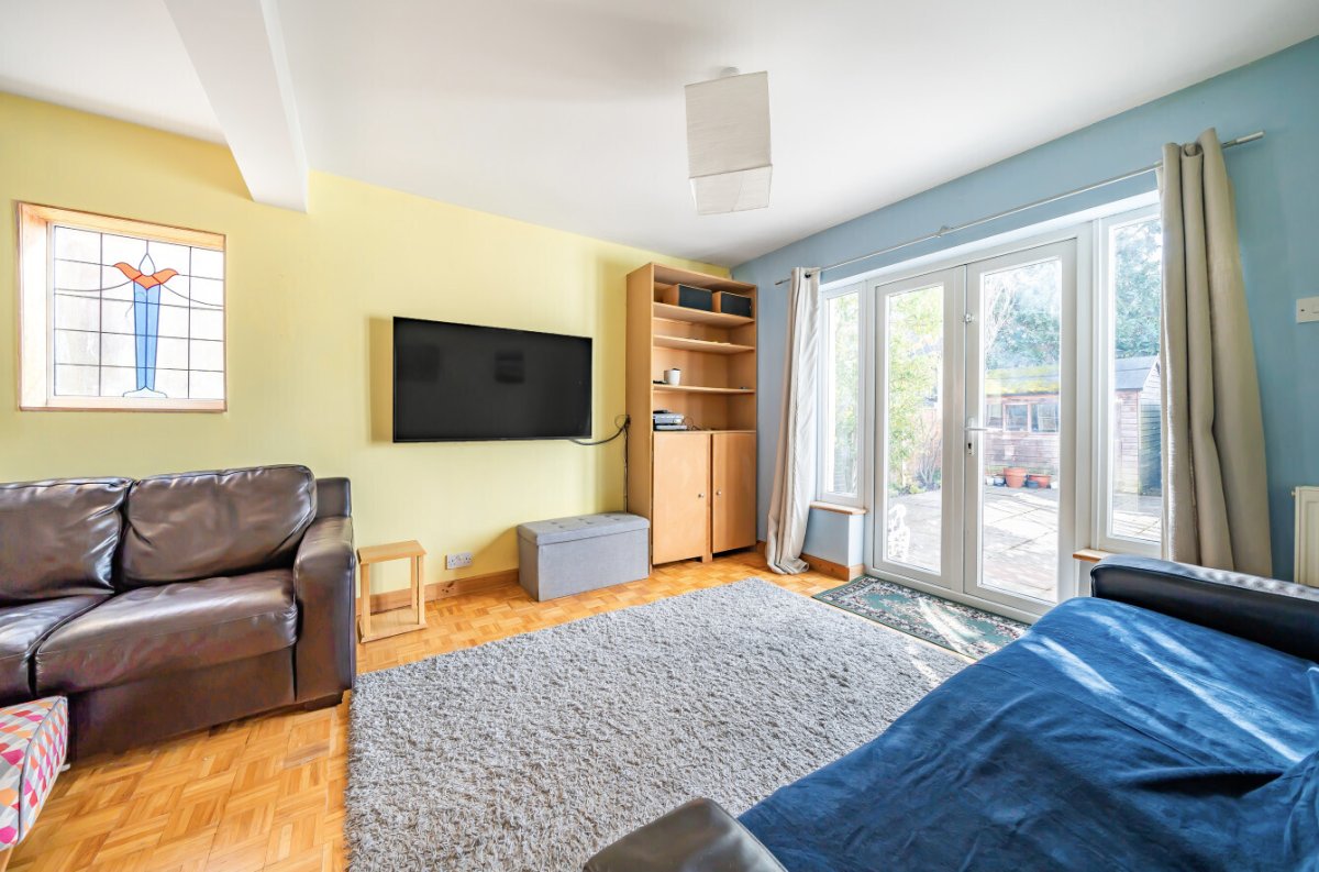3 Bedroom Property For Sale In Edgeway Road Marston Oxford