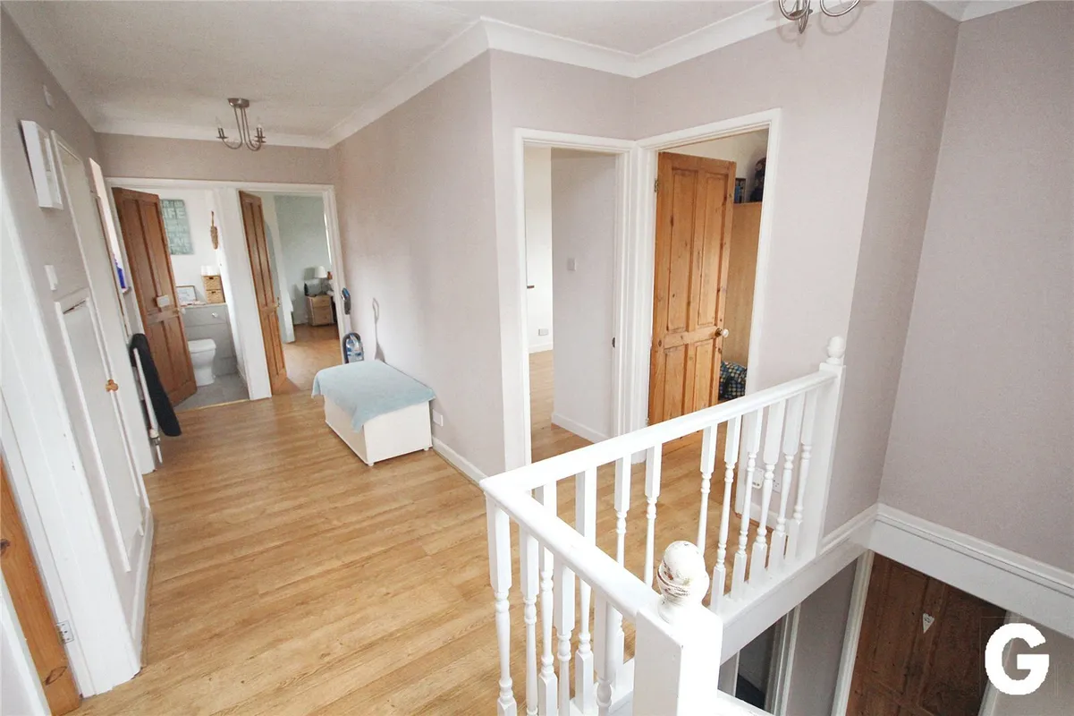 5 bedroom property for sale in Northfield Road, Ringwood, Hampshire ...