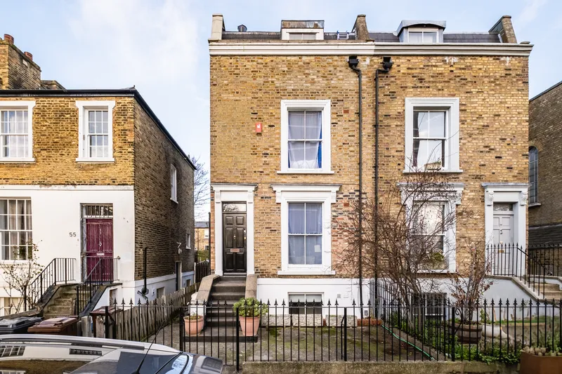 5 bedroom property for sale in Shrubland Road, London, E8 - Offers in ...