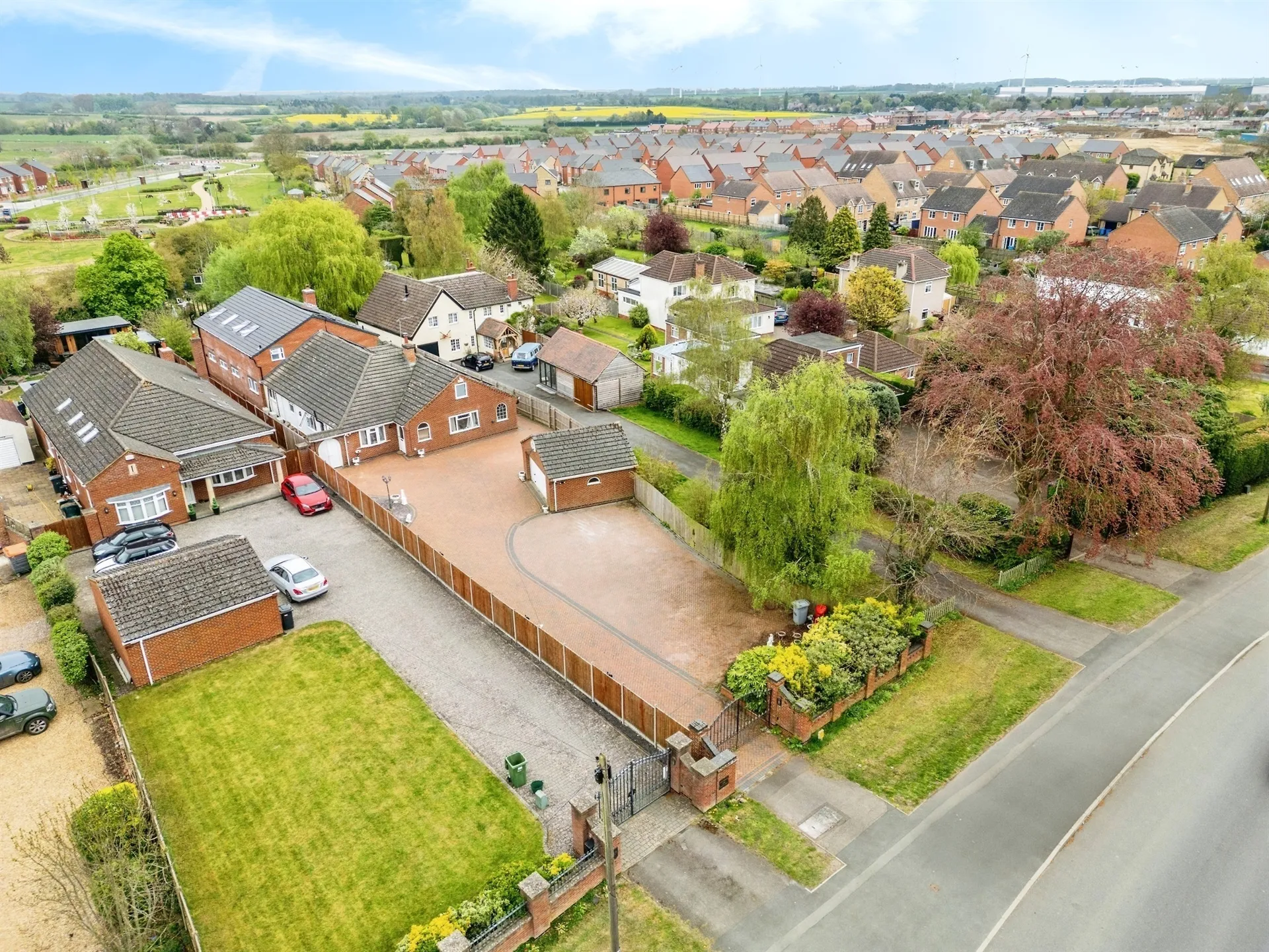 Properties for sale in Kettering, Northamptonshire