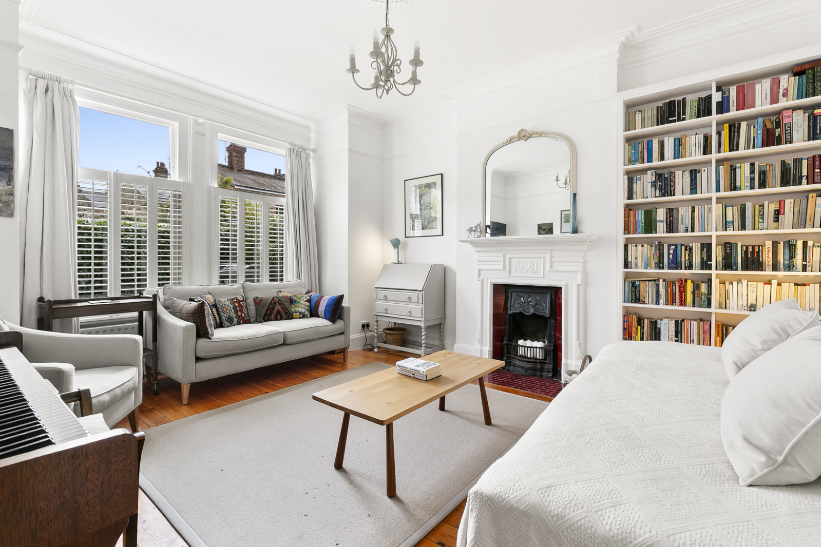 2 bedroom property in Fieldhouse Road, London, SW12 - £595,000 ...