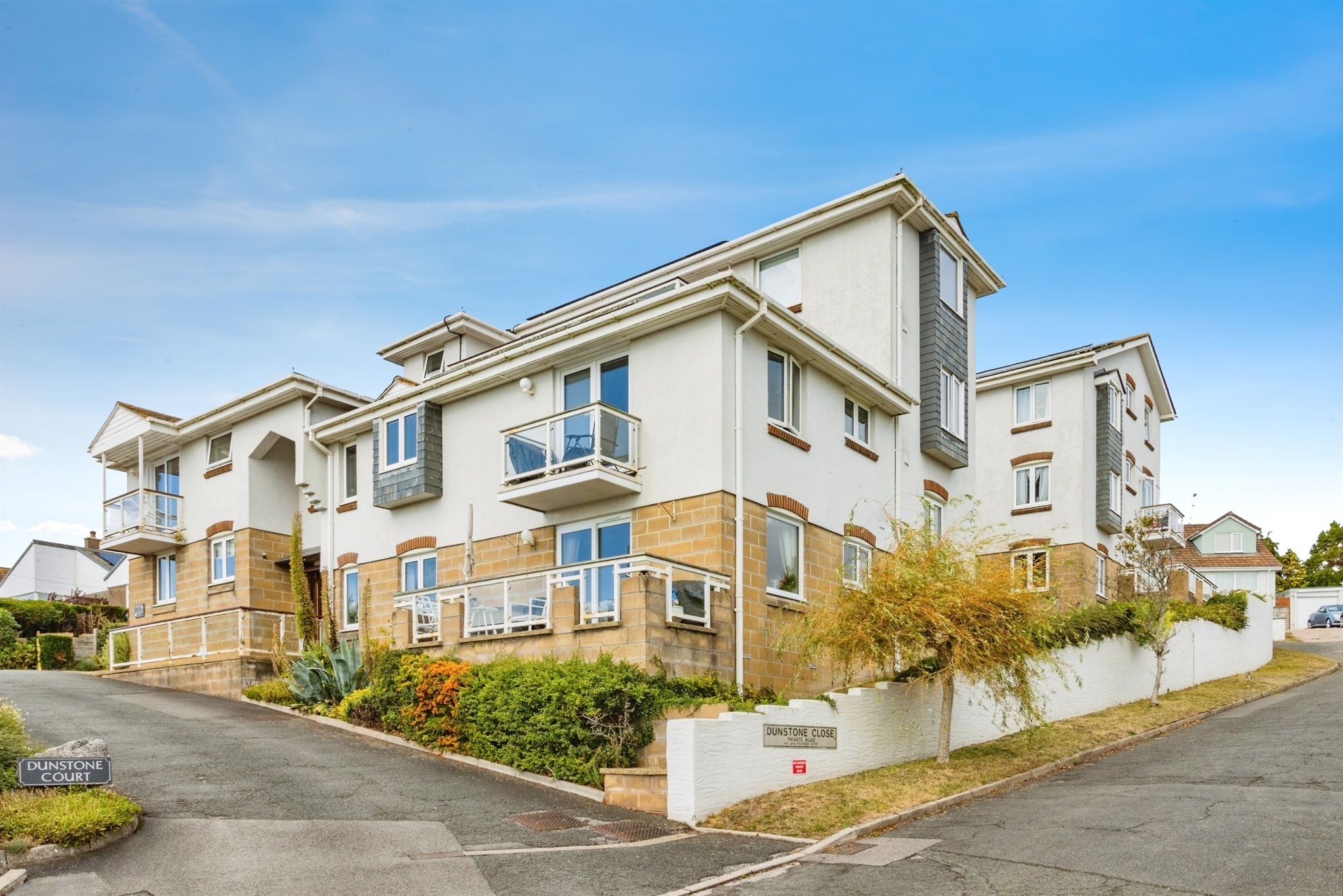 2 bedroom property in Dunstone Park Road, PAIGNTON - Guide price £ ...
