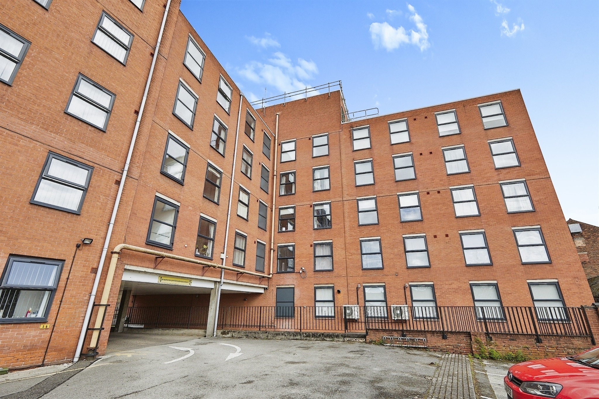 2 bedroom property in Friar Gate, Derby - Offers in excess of £80,000 ...