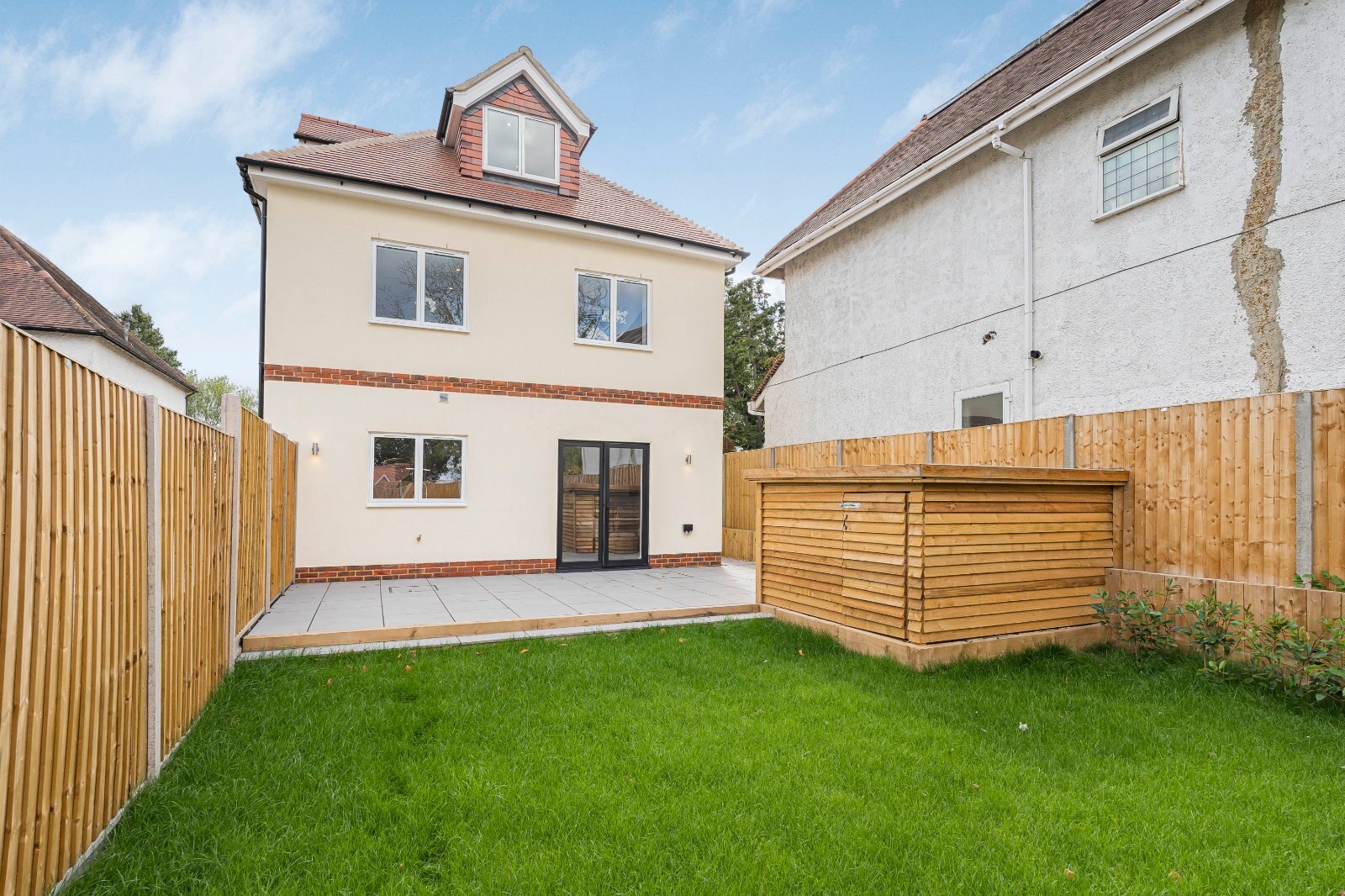 4-4 bedroom properties in Apple Tree Grove, Pollards Hill North, London ...