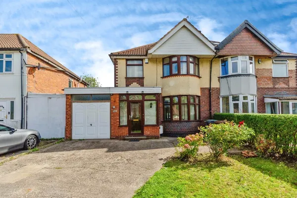Bescot Crescent, Walsall