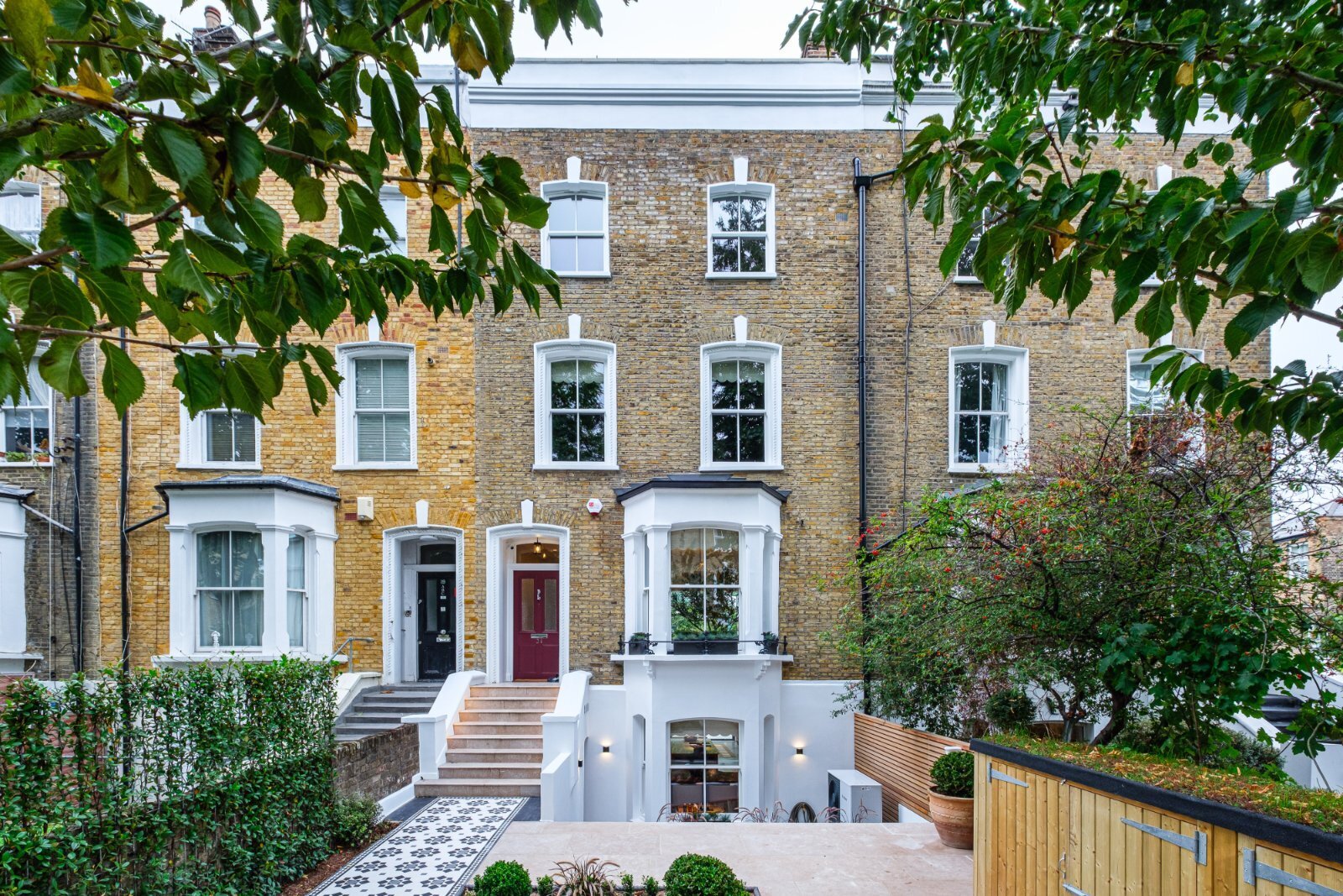 5 bedroom property in Highbury Grange, Highbury, London, N5 - £ ...