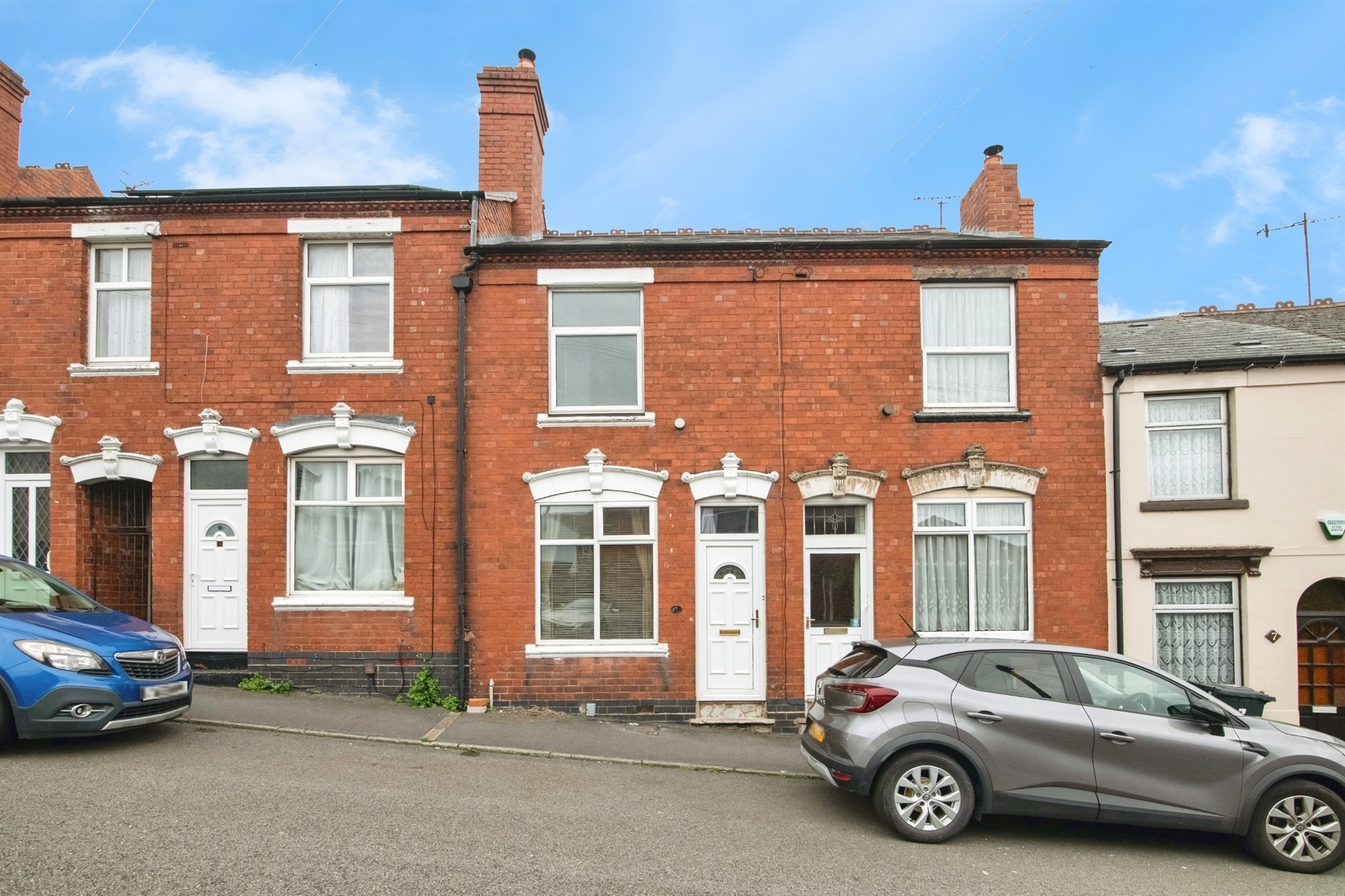 2 bedroom property in Junction Street, Dudley - Offers over £150,000 ...