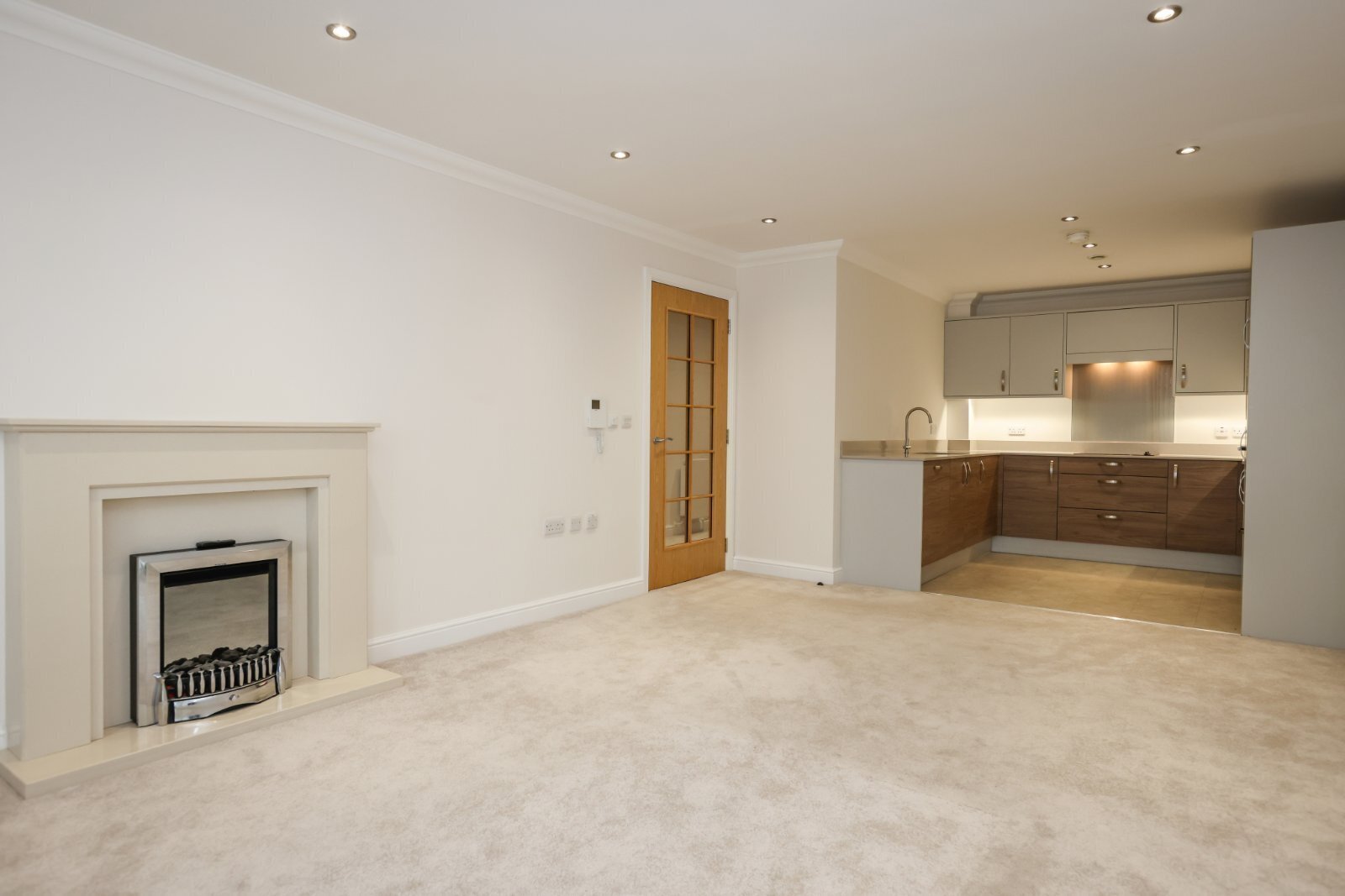 2 bedroom property in Castle View Retirement Village, Helston Lane ...