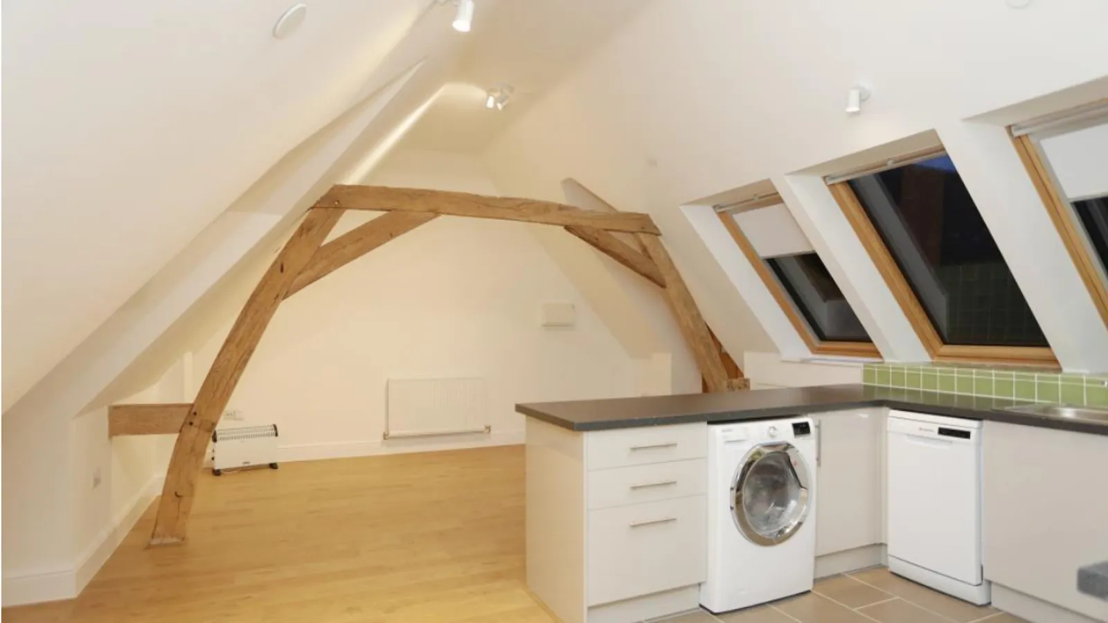 1 bedroom property to let in Orchard Courtyard, East Ilsley , Berkshire ...