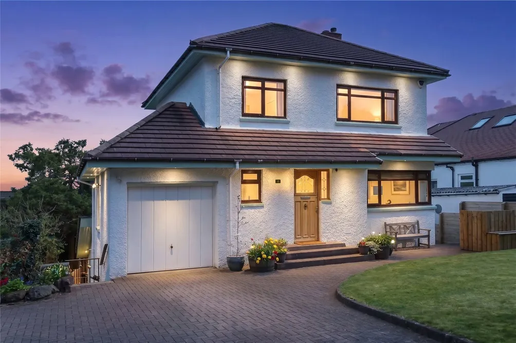 Properties for sale in Bearsden, East Dunbartonshire