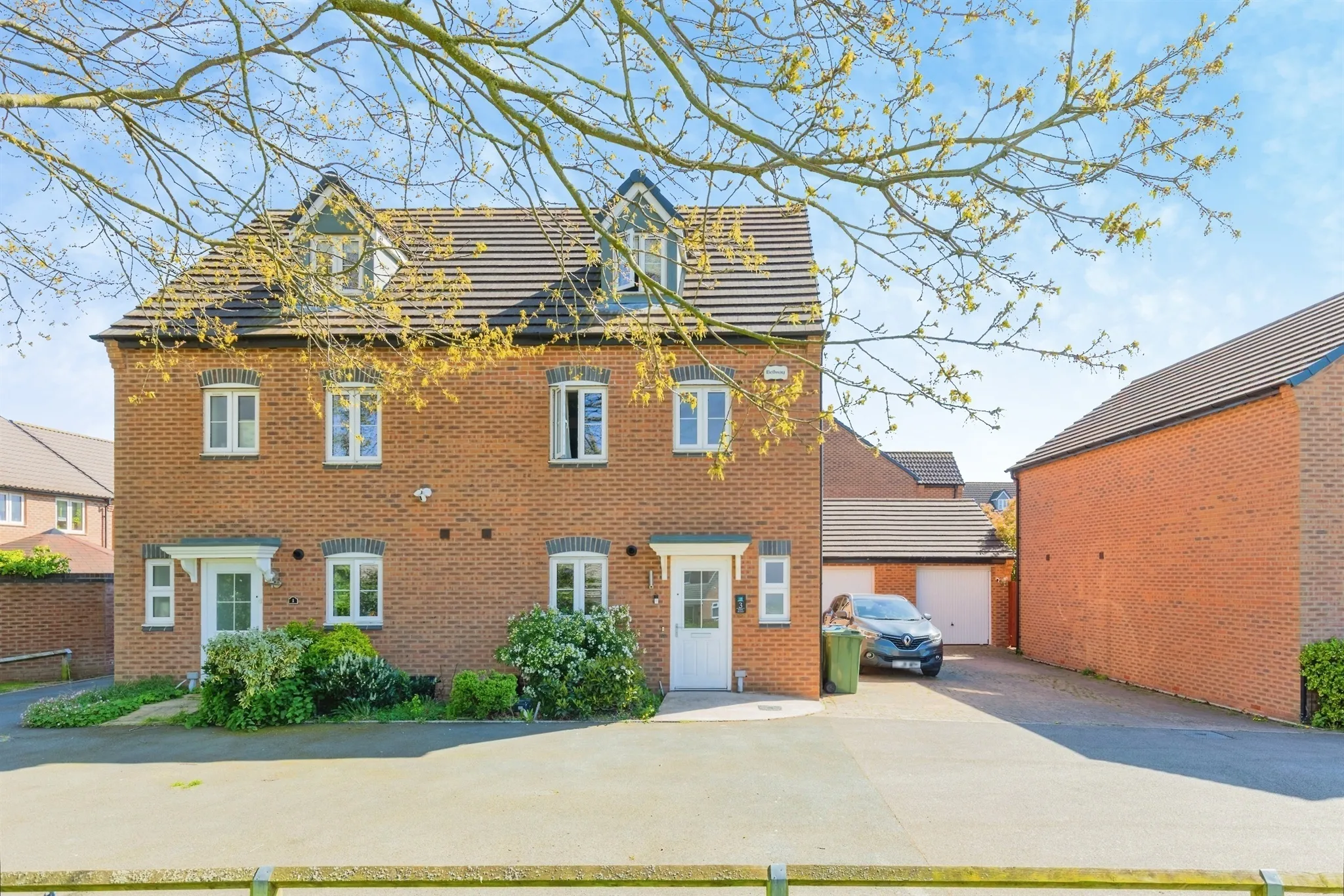 All properties for sale in CV2